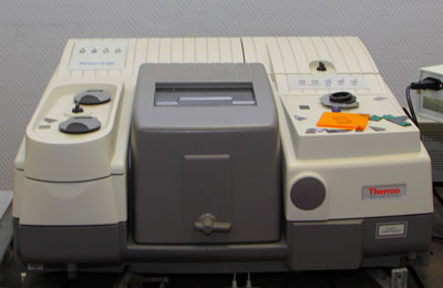 FT-IR spectrometer «Nicolet 6700»